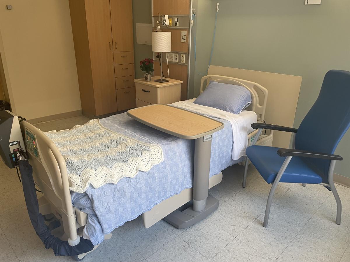Palliative Care Photo Gallery | Michael Garron Hospital, Toronto East ...